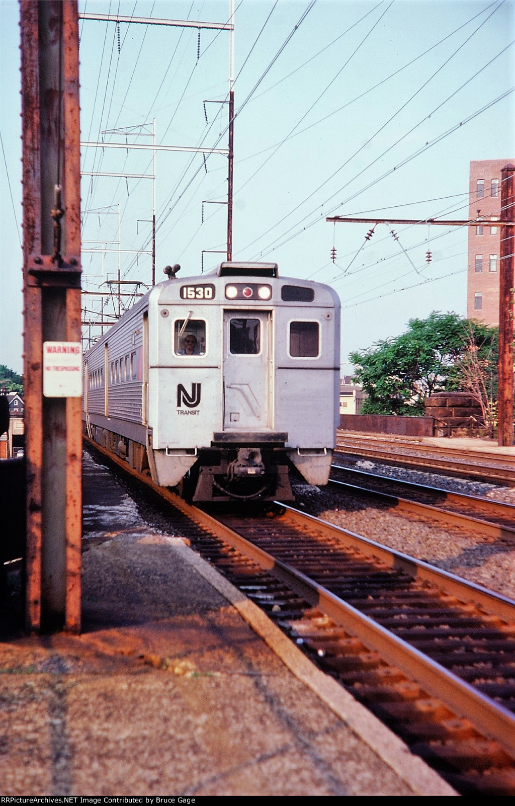 NJT 1530